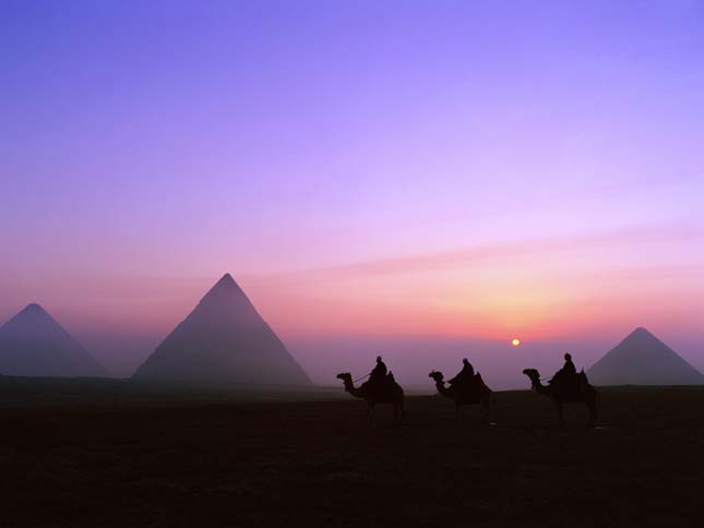 A csodálatos gízai piramisok | Érdekes Világ