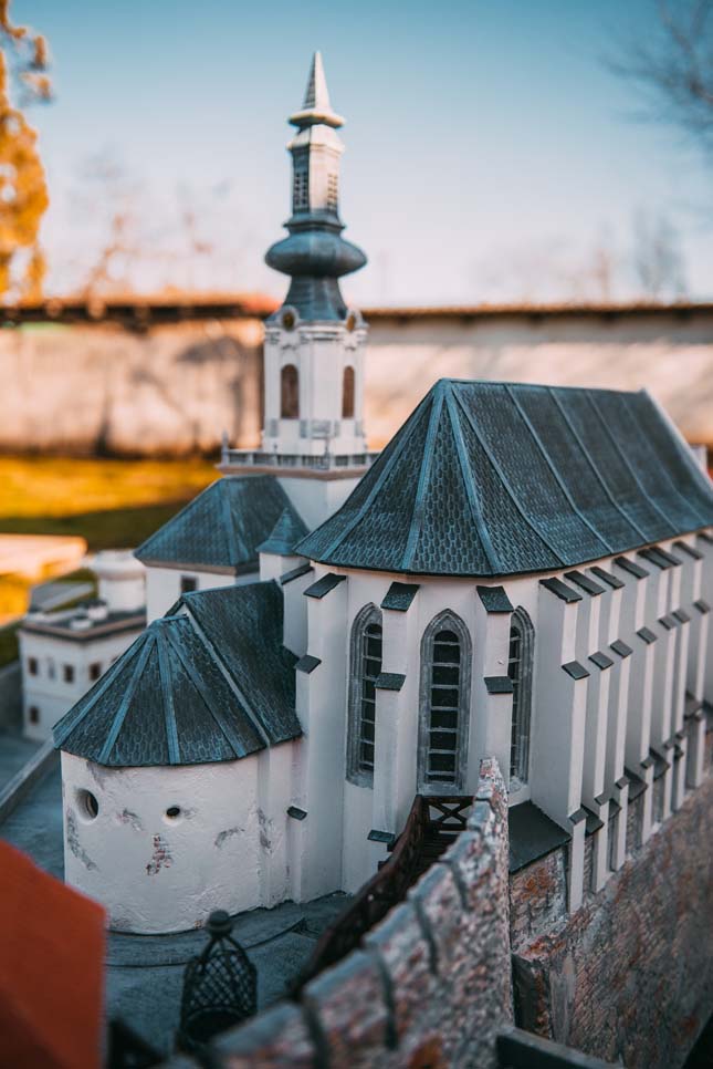 Új látványosságokkal várja a látogatókat a Mini Magyarország | Érdekes ...