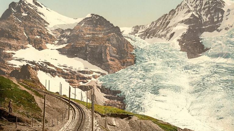 Az olvadó svájci gleccserek 150 éve és most | Érdekes Világ